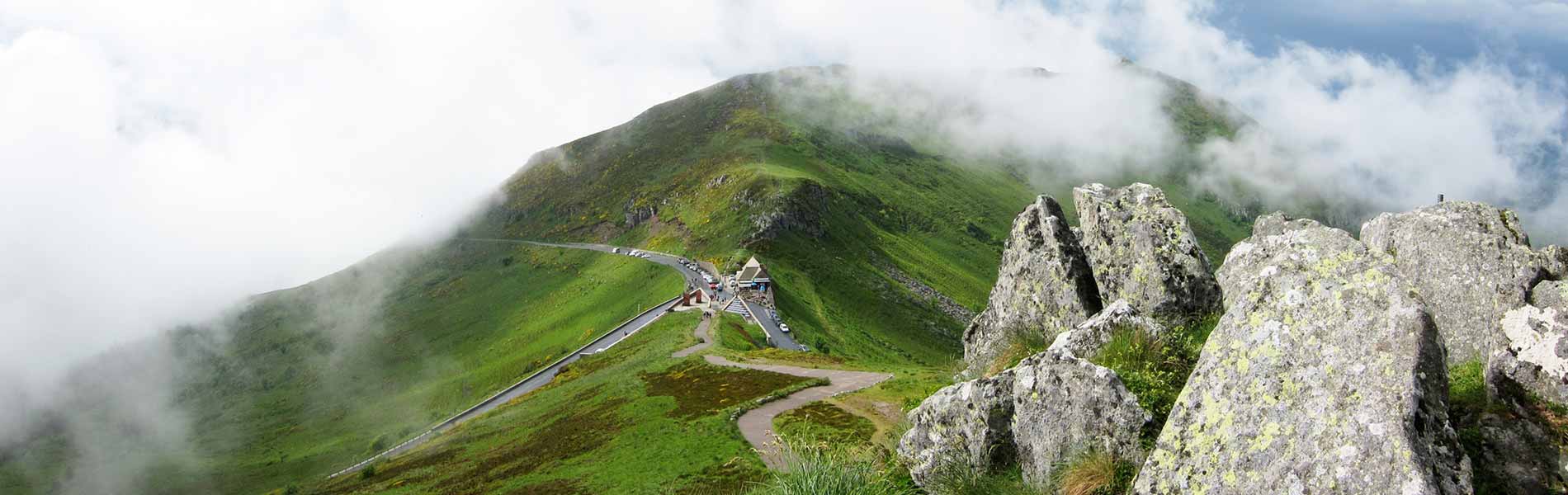 Puy Mary : Tout savoir sur le sommet et volcan du Puy Mary